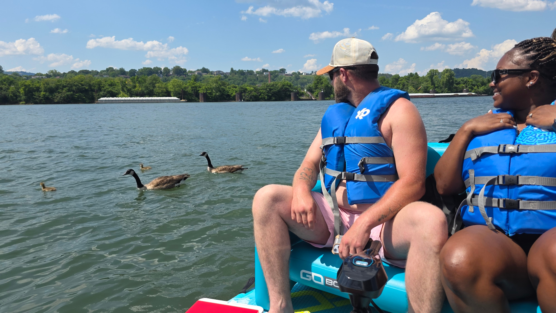 Easy Boat Chattanooga | Electric Boat Rentals